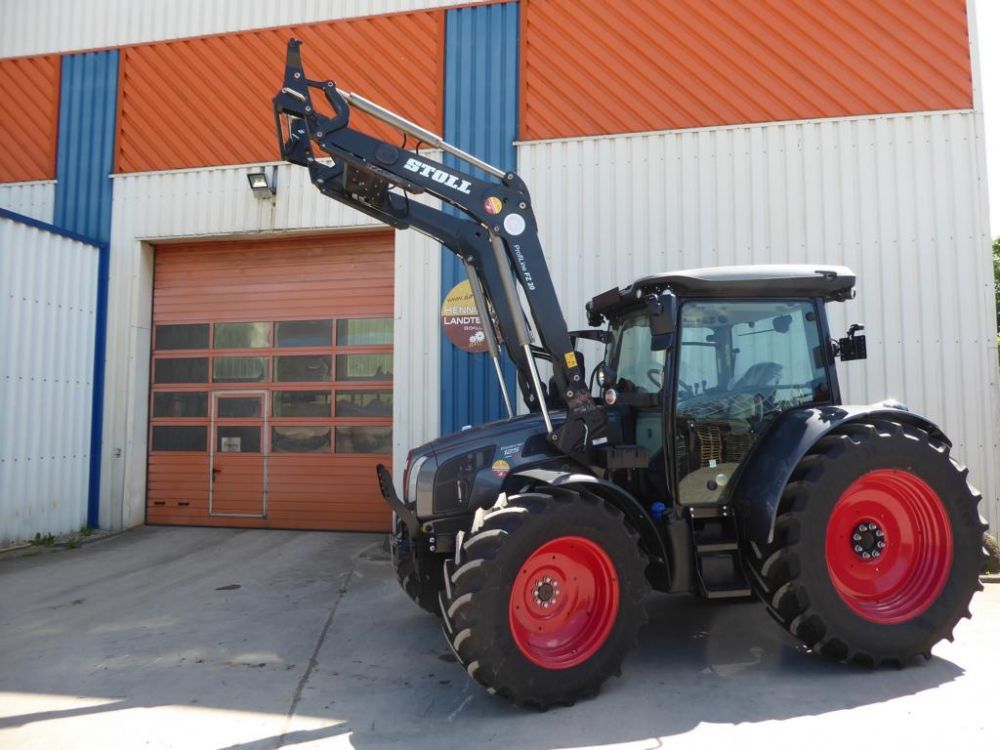 Details :: Same Traktor :: Concrete