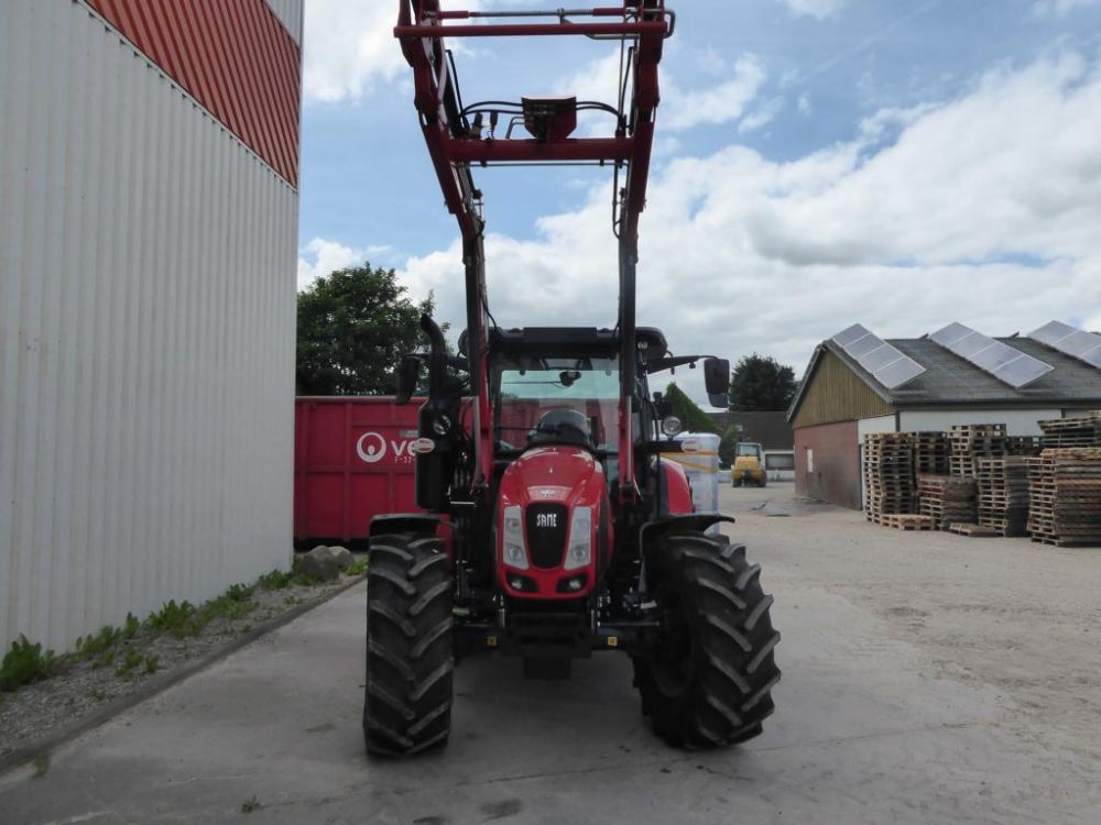 Details :: Same Traktor :: Concrete