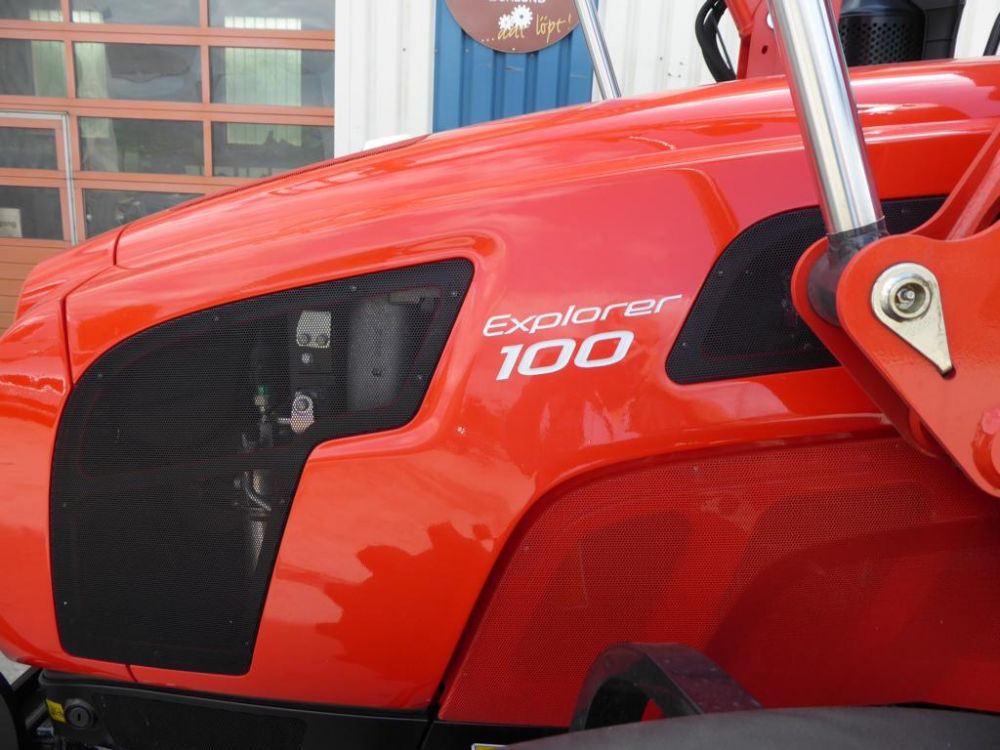 Details :: Same Traktor :: Concrete